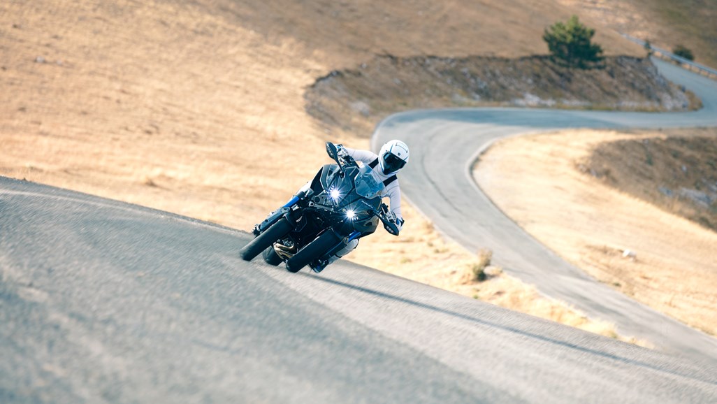 2018 YAMAHA NIKEN • New Technical Video | モトコミュニティ・LIRICA（リリカ）